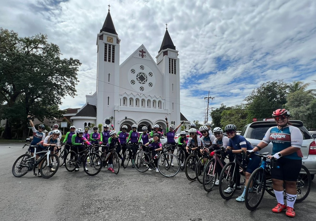Collaboride Lagi, WCC Surabaya dan Ratjoen Femmes Gowes Bareng ke Malang - Mainsepeda